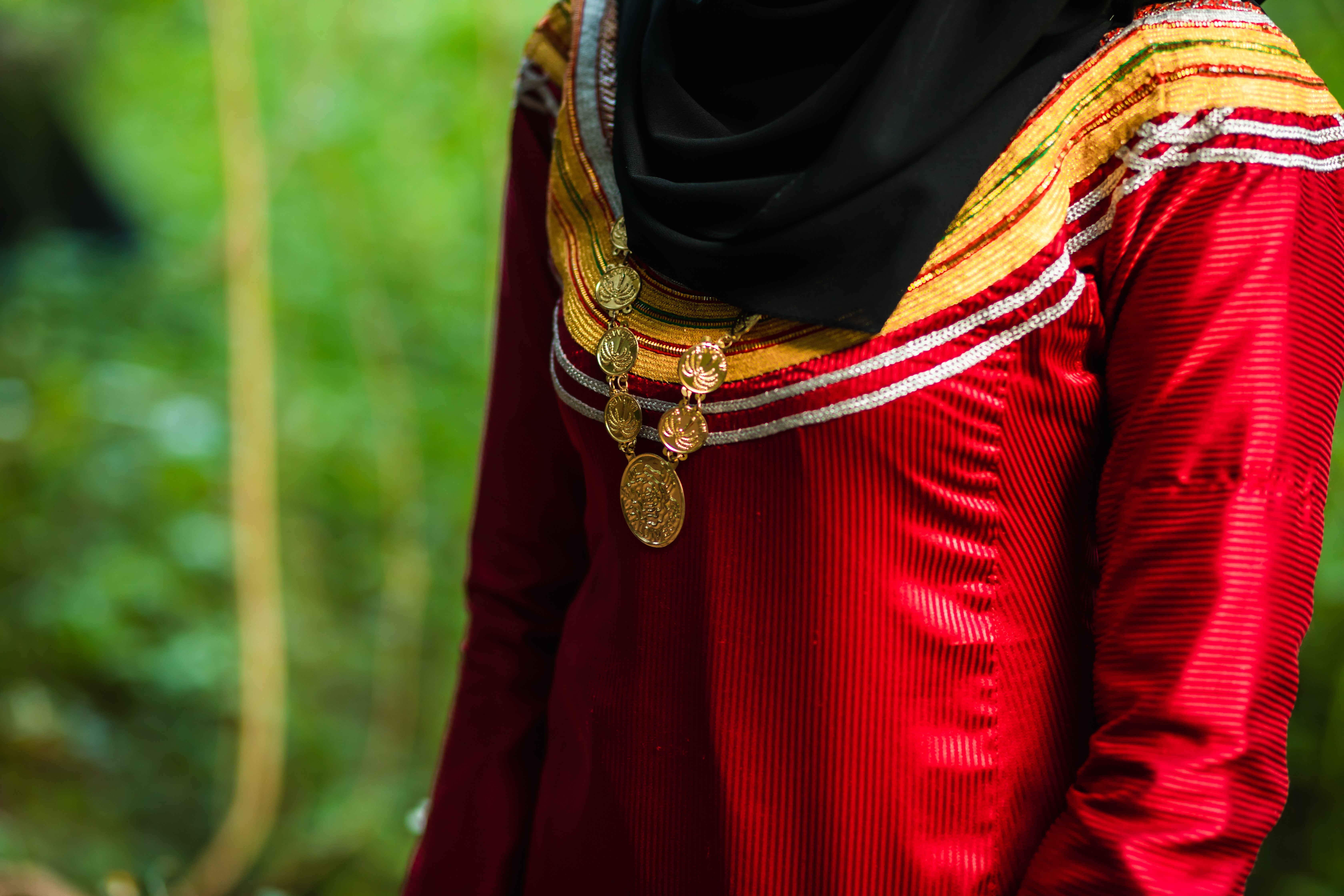 Vestido Tradicional De Las Maldivas: ¡Descubre La Belleza Cultural! - 2026